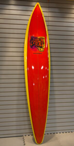 Chuck Dent by Barry Kanaiaupuni 7’10 single fin gun (1969) – Vintage ...